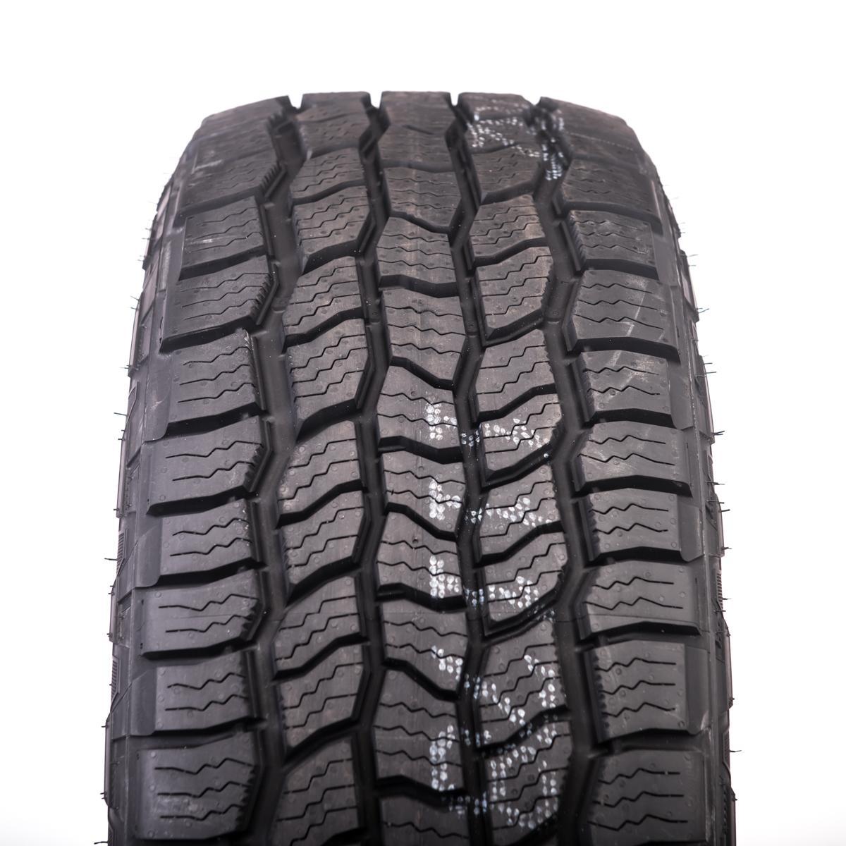 Cooper DISCOVERER AT3 4S 225/75 R16 104 T | Darmowa dostawa | SklepOpon